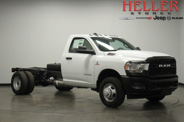 New 2022 RAM 3500 Chassis Cab Tradesman Regular Cab in Pontiac #D22204 | Heller Motors Inc