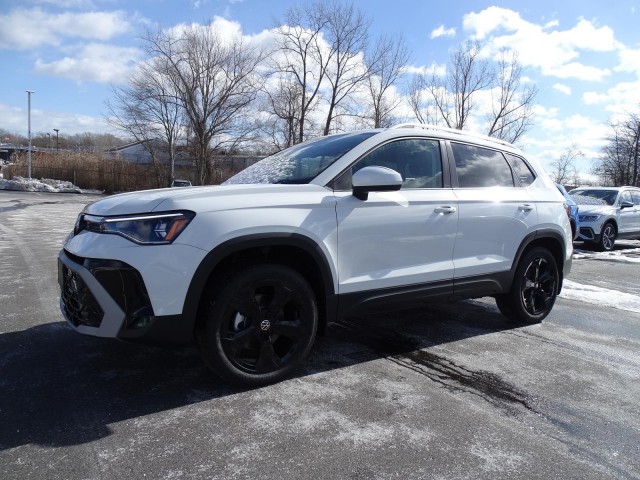New 2025 Volkswagen Taos SEL 4MOTION Sport Utility in East Providence ...