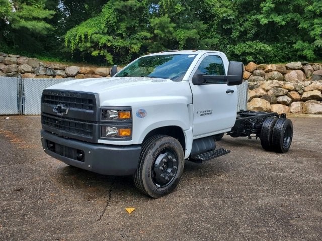 New 2024 Chevrolet Silverado 4500 HD Work Truck Regular Cab in ...