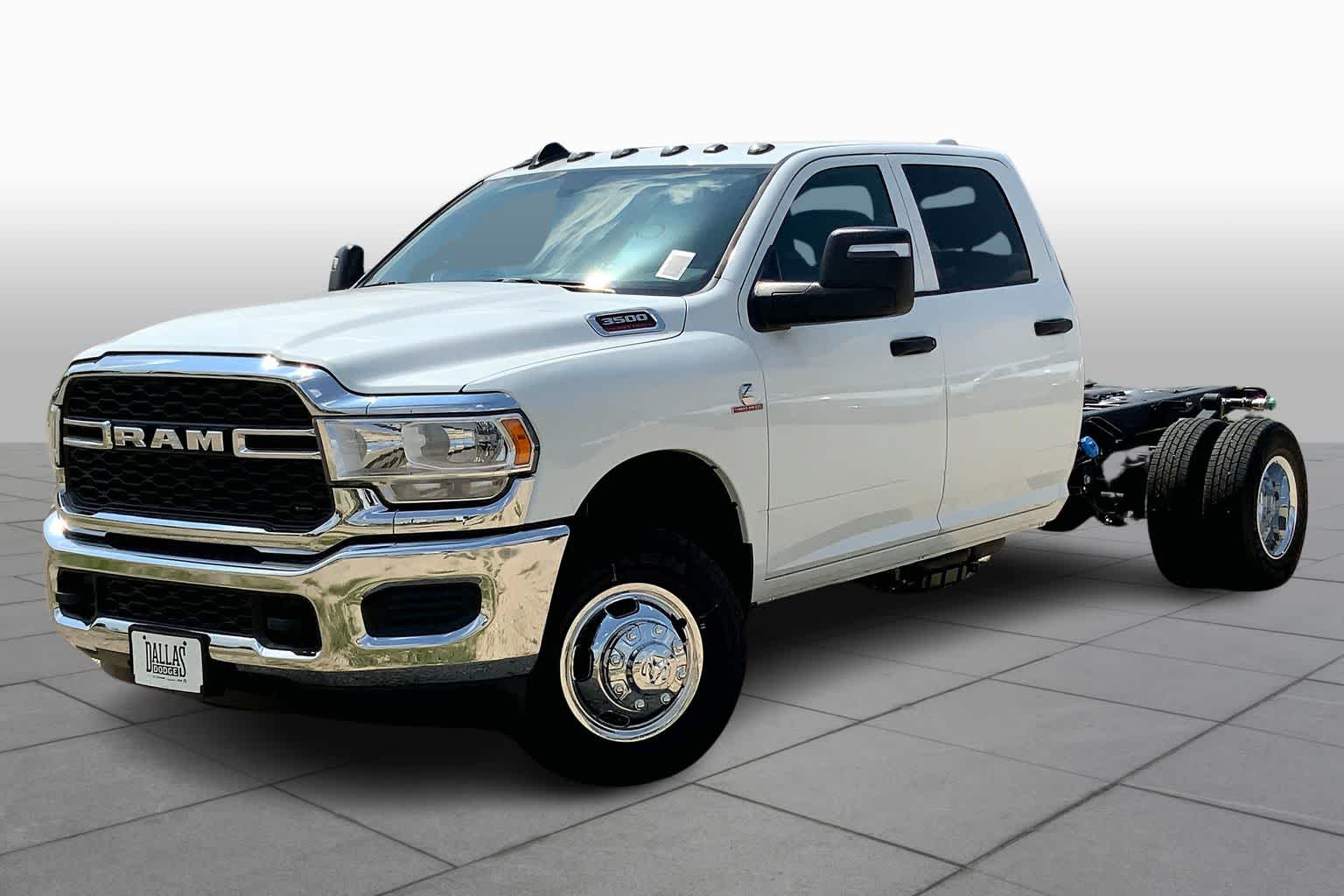 New 2024 RAM 3500 Chassis Cab Tradesman Crew Cab in Dallas #RG309097 ...