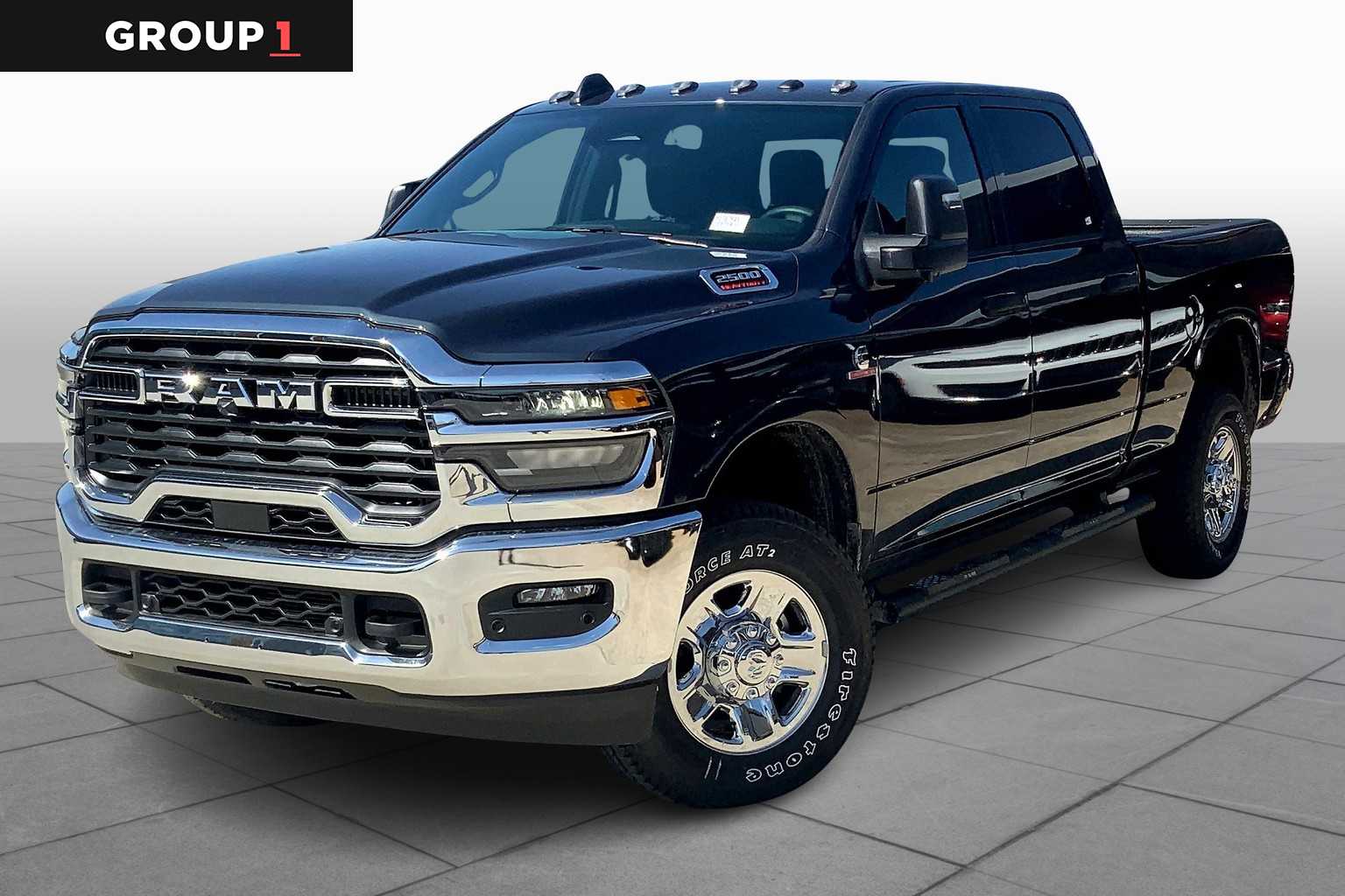 New 2025 RAM 2500 Tradesman Crew Cab in Oklahoma City #SG574188 | Bob Howard Chrysler Dodge Jeep RAM