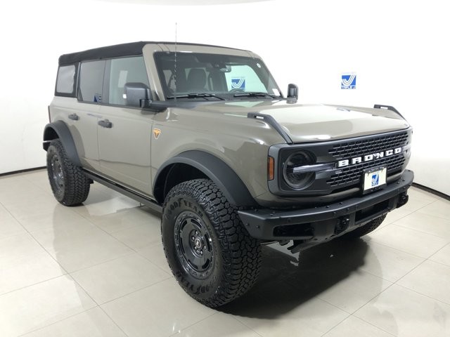 New 2025 Ford Bronco Badlands 4 Door w/Sasquatch & Lux Package ...