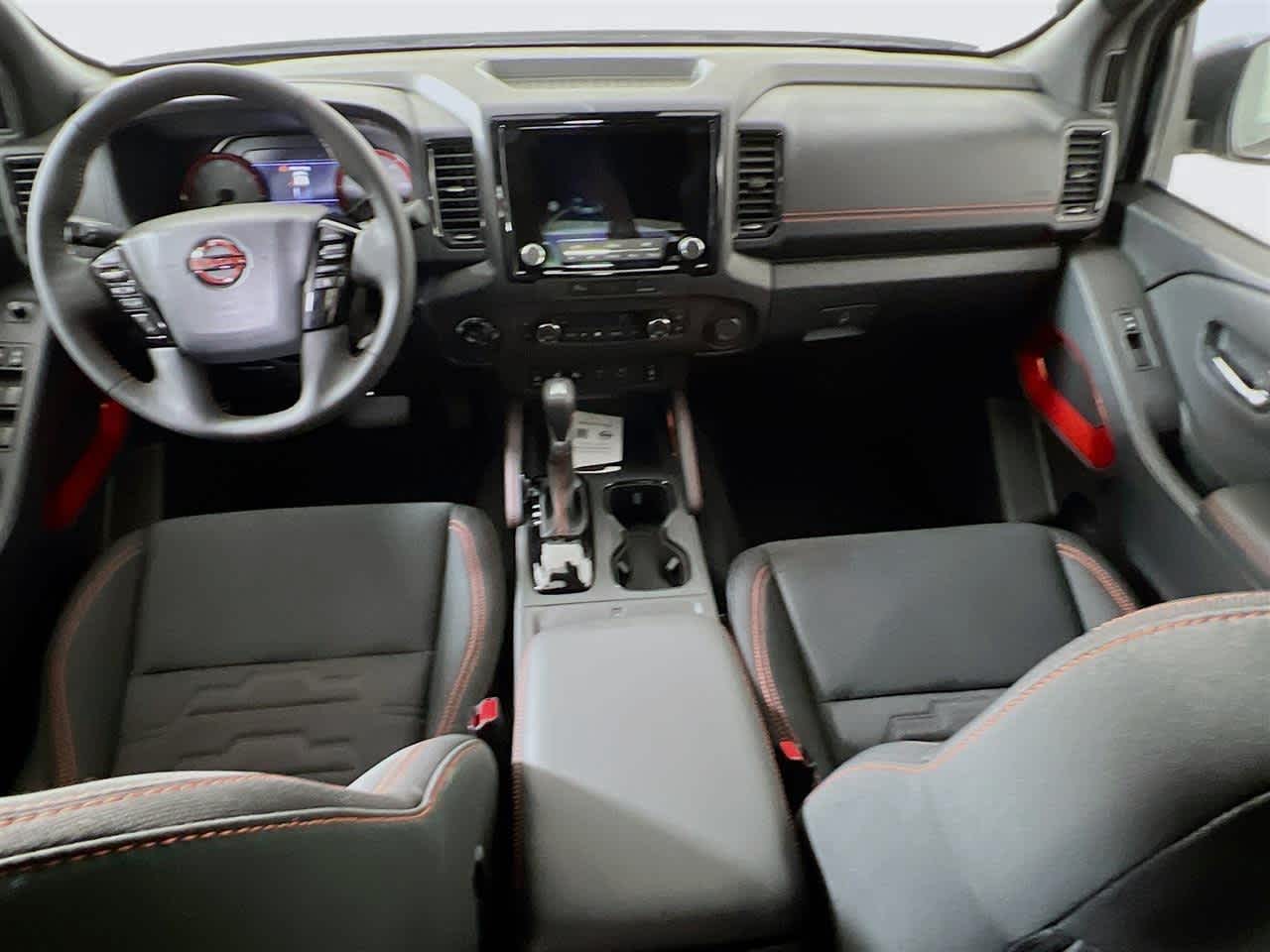 Nissan Frontier 2022 Interior
