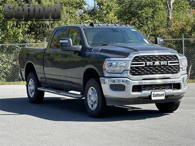 New 2024 RAM 2500 Tradesman Crew Cab in Sterling #RG329453 | Safford Brown CDJR of Sterling