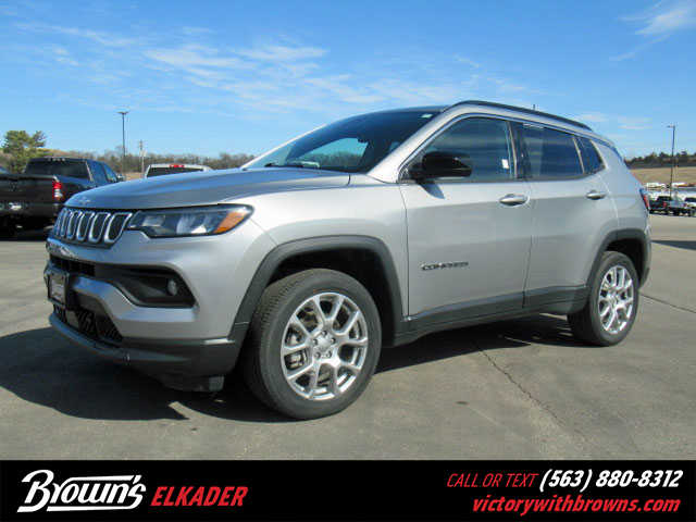 Pre-Owned 2022 Jeep Compass Latitude Lux Sport Utility in Dyersville # ...