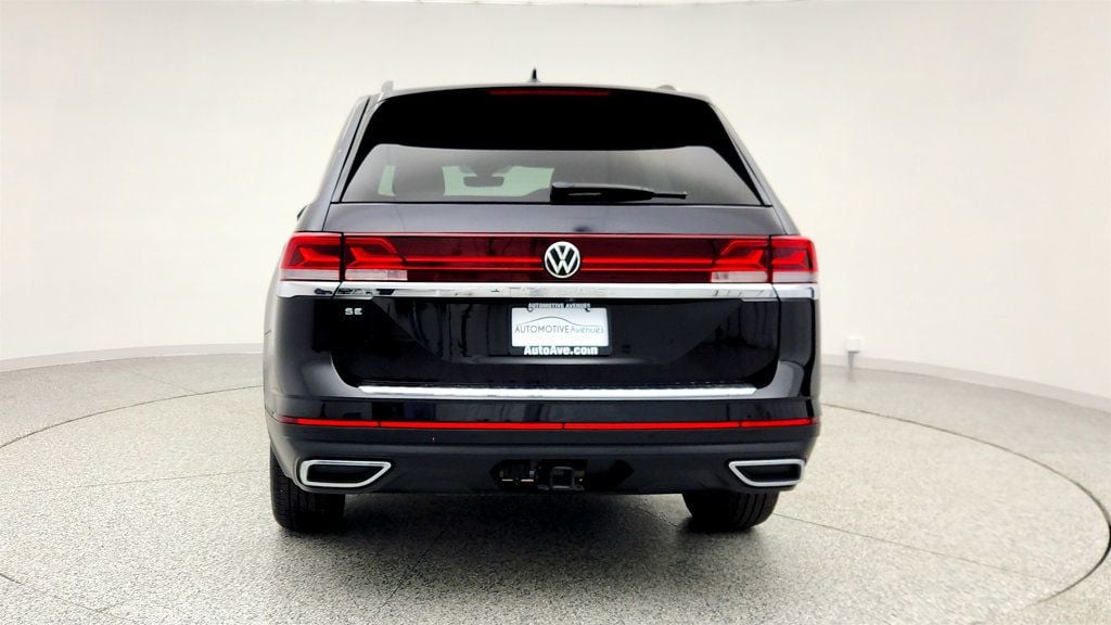 Used 2024 Volkswagen Atlas 2.0T SE w/Technology and 2nd-Row Dual ...