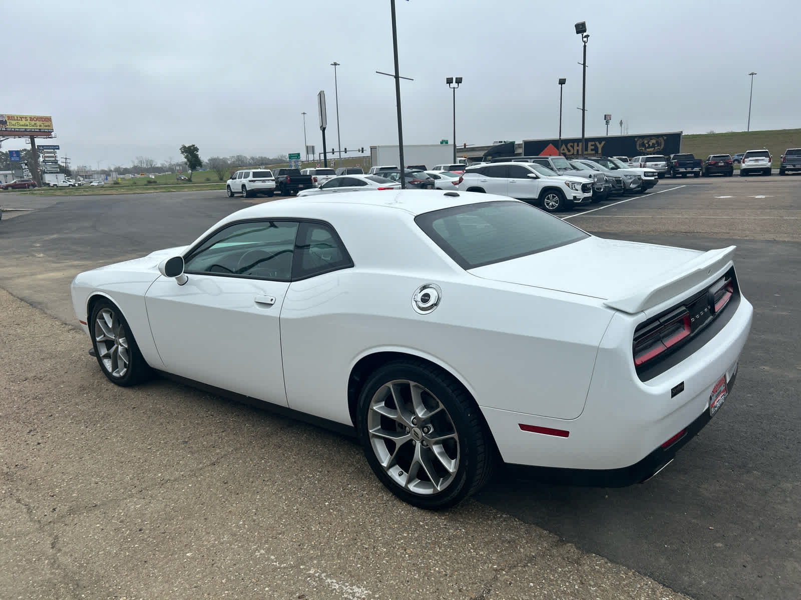 Pre-Owned 2022 Dodge Challenger GT 2dr Car in Acadiana #14992P | Sterling Automotive Group