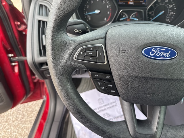 Pre-Owned 2016 Ford Focus SE 4D Hatchback in Saginaw #GL207874 | Serra ...