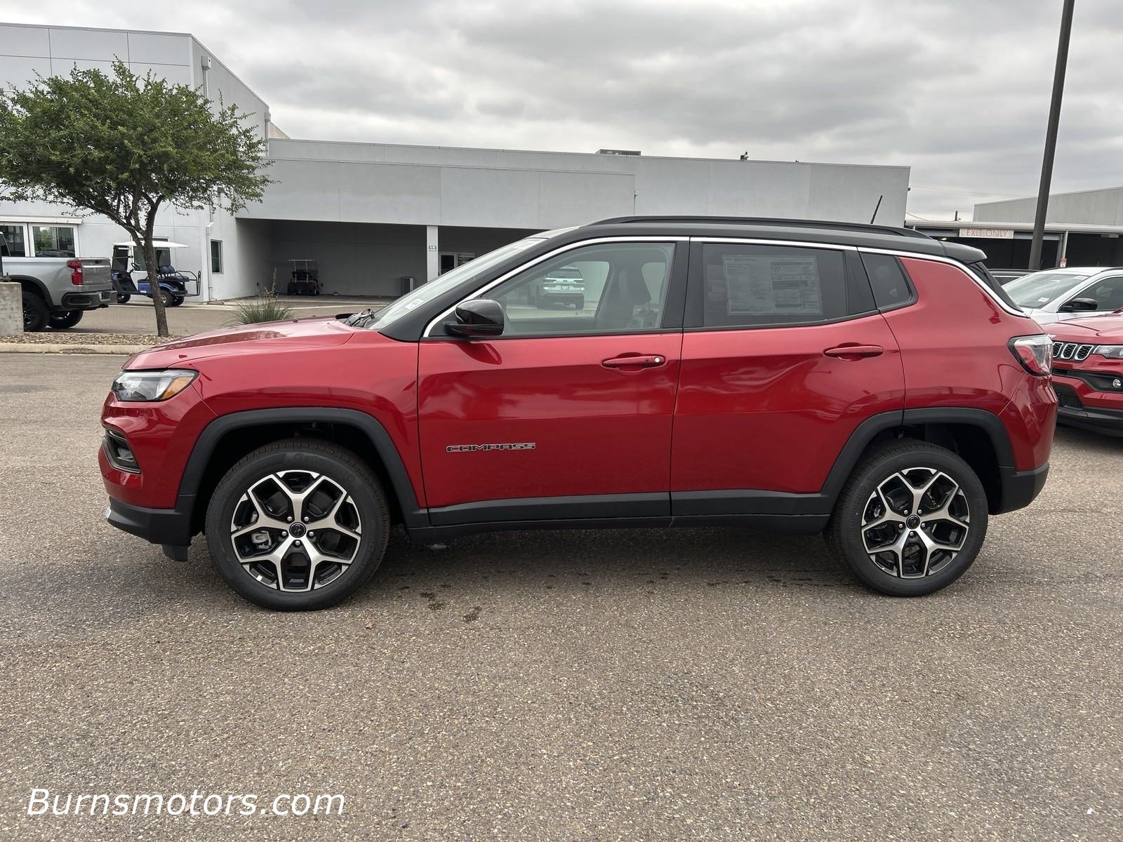 New 2025 Jeep Compass Limited Utility in Mission #25134 | Burns Mission