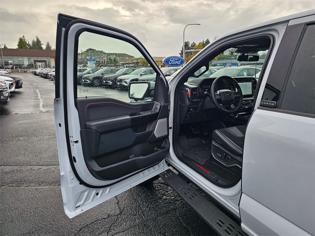 New 2025 Ford F-150 Raptor® SuperCrew® in Kirkland #B42847 | Ford of ...