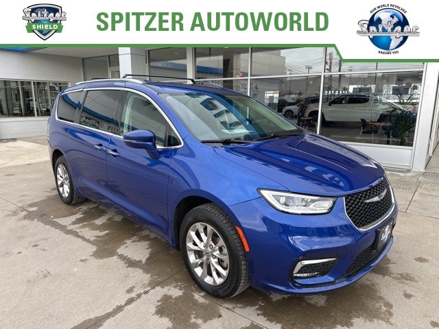 Pre-Owned 2021 Chrysler Pacifica Touring L 4D Passenger Van in ...