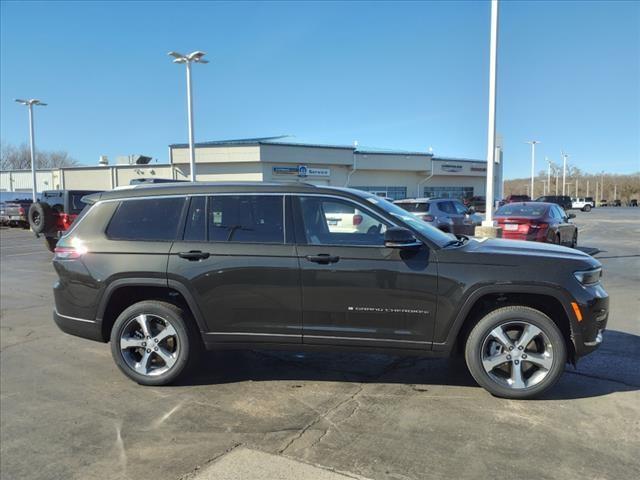 New 2023 Jeep Grand Cherokee L Limited Sport Utility in Shorewood # ...
