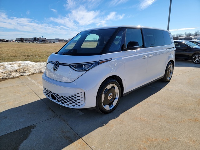 New 2025 Volkswagen ID. Buzz Pro S 4D Passenger Van in Marion #V4228 ...