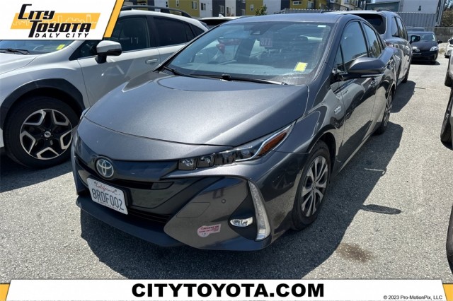 Certified Pre-Owned 2020 Toyota Prius Prime Limited 5D Hatchback in ...