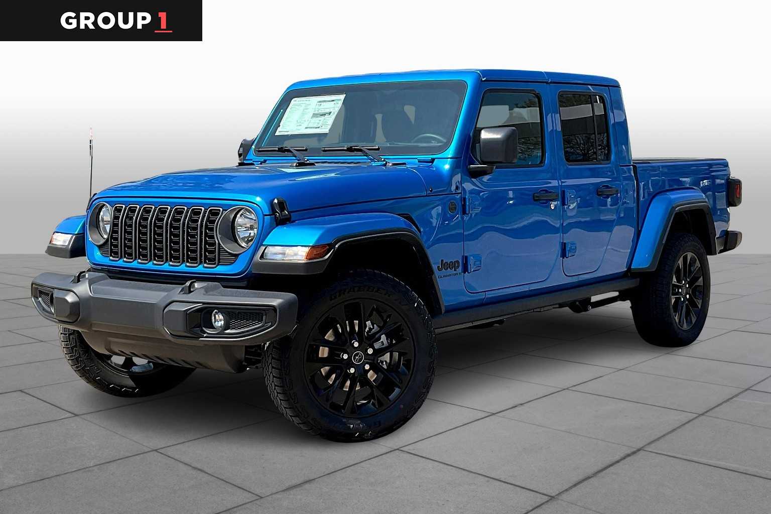 New 2025 Jeep Gladiator Nighthawk Crew Cab in Tulsa #SL514410 | South Pointe Chrysler Dodge Jeep Ram