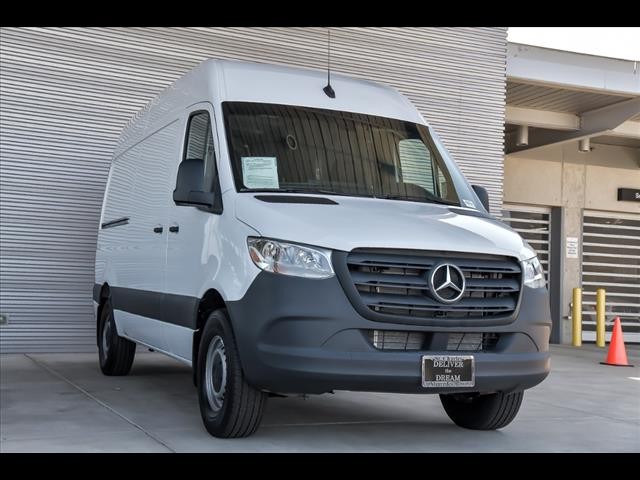 Pre-Owned 2024 Mercedes-Benz Sprinter 2500 2500 3dr 144 in. WB Cargo ...