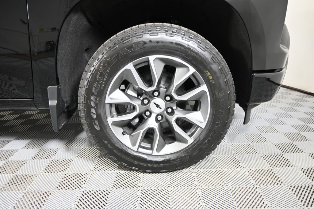 New 2025 Chevrolet Silverado 1500 RST Crew Cab in Forest Lake #S1200015 ...