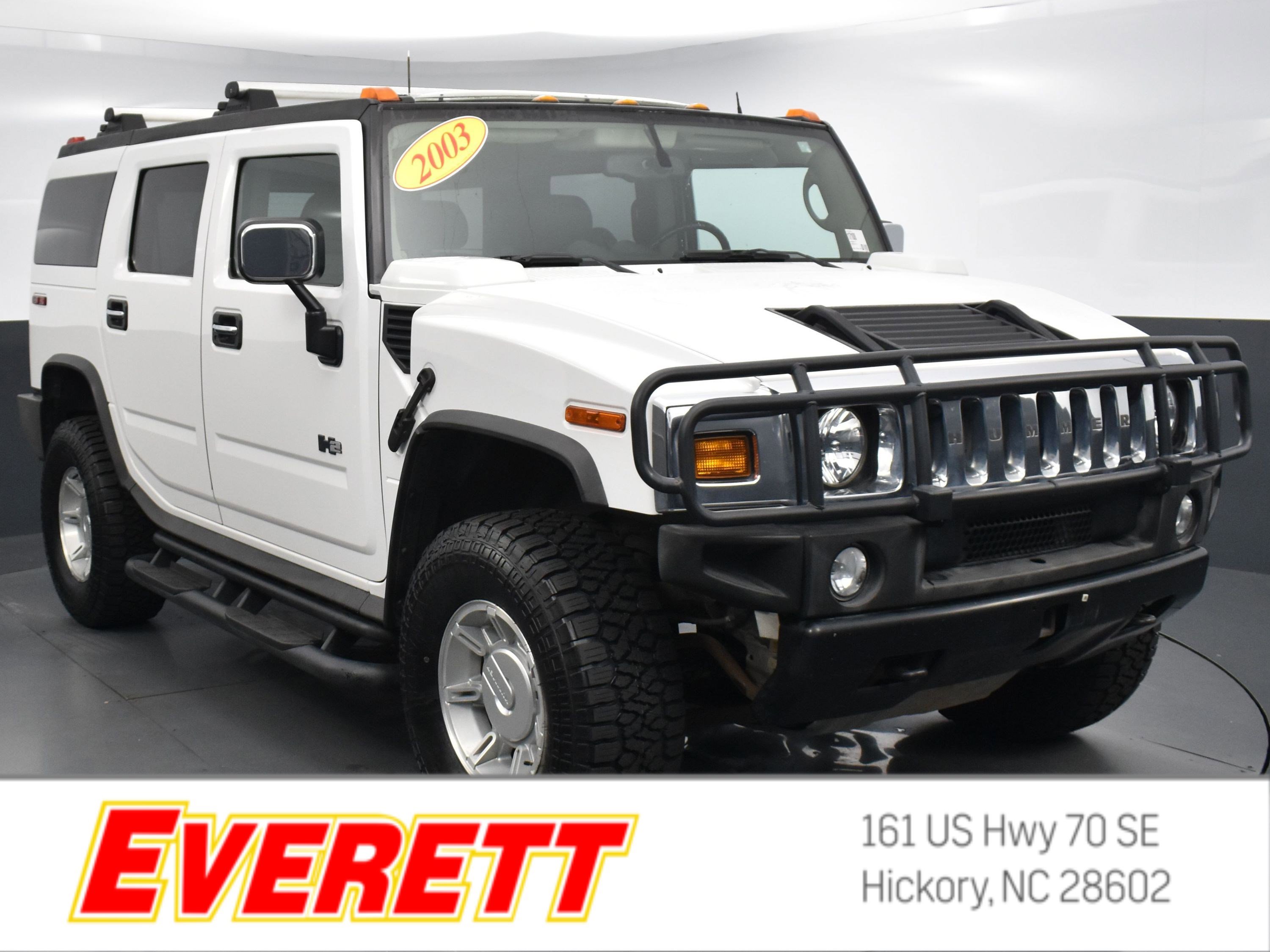 Hummer H2 White