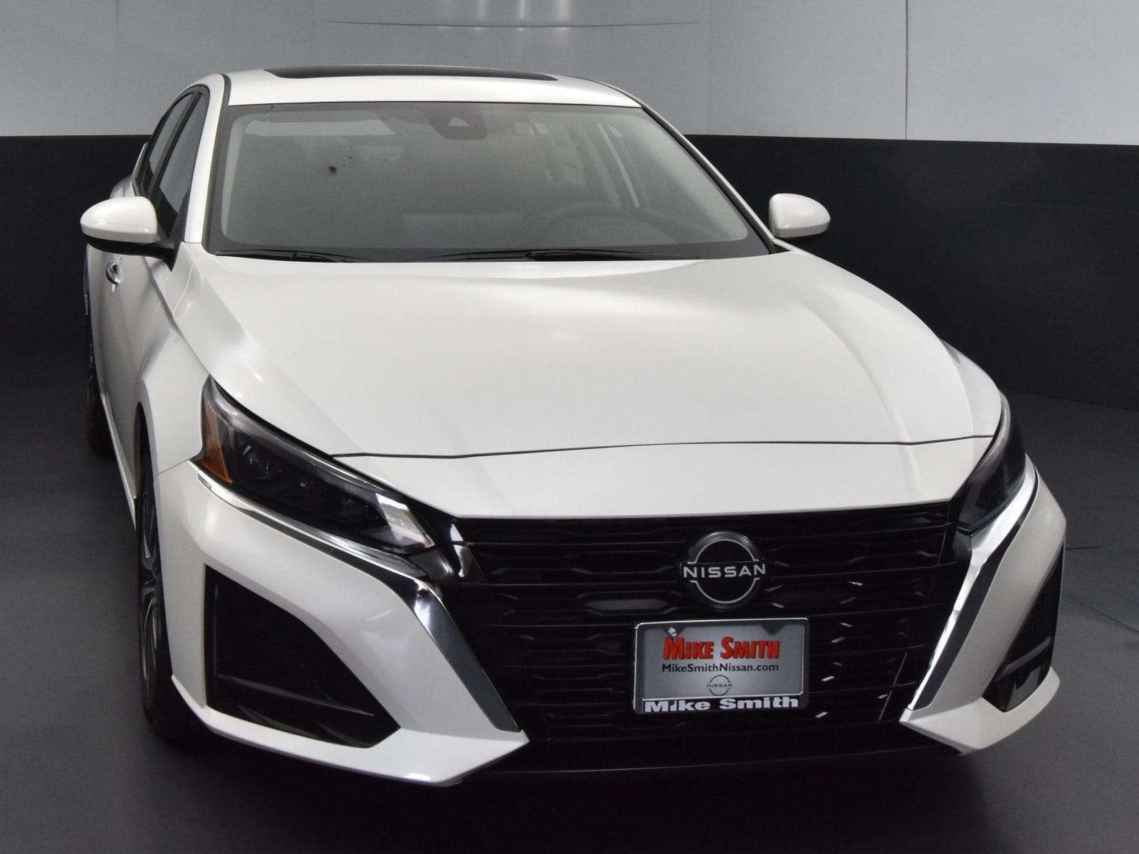 White Nissan Altima Back