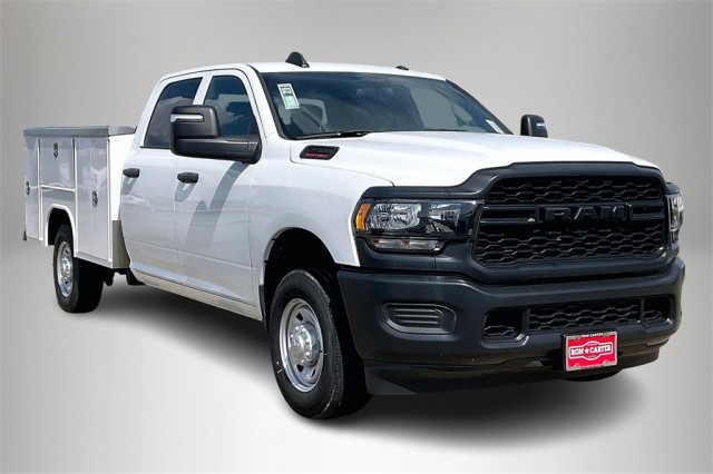 New 2024 RAM 2500 Tradesman Crew Cab in Alvin #RG139302 | Ron Carter CDJR in Alvin