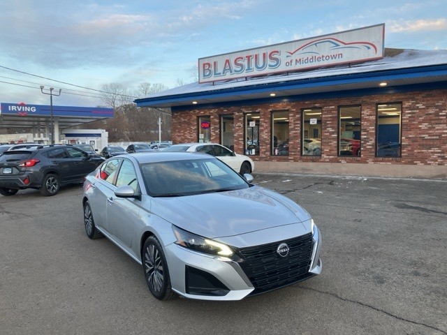 Pre-Owned dealer in Middletown near New Haven and Wallingford CT