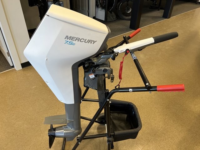 New 2023 Mercury 7.5 ELH Avator Outboard Motors in West Kelowna # ...