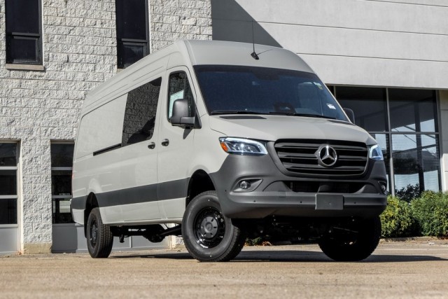 Pre-Owned 2025 Mercedes-Benz Sprinter 2500 Cargo 170 WB AWD 3D Cargo ...