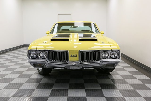 1971 Oldsmobile 442 Yellow