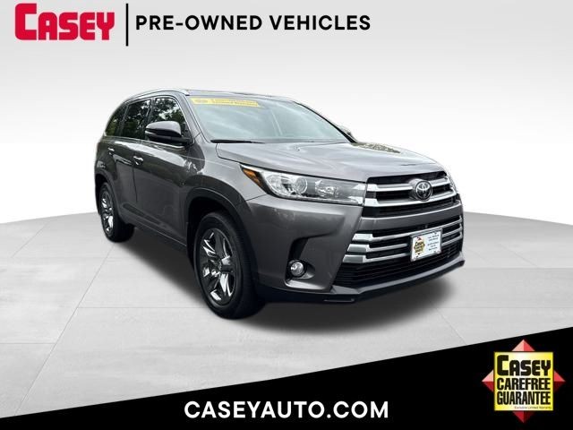 Pre-Owned 2018 Toyota Highlander Limited Platinum 4D Sport Utility in ...