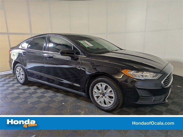 Pre-Owned 2020 Ford Fusion S 4D Sedan in Ocala #R199905 | Honda of Ocala
