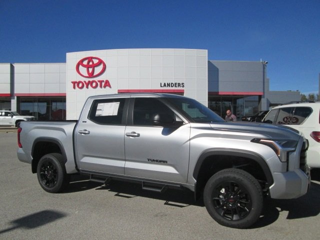 New 2025 Toyota Tundra 4WD SR5 Crew Cab Pickup in Little Rock #SX254871 ...