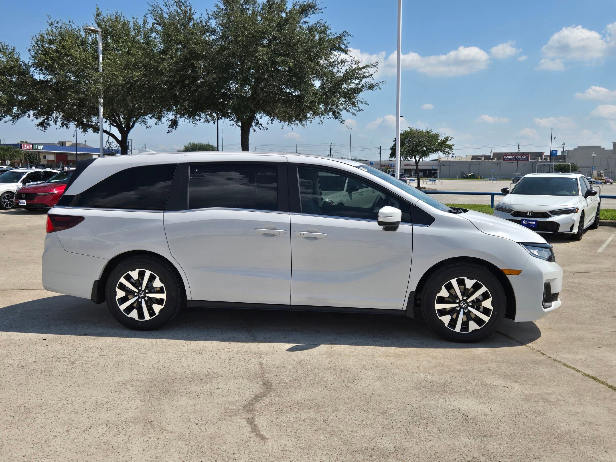 New 2026 Honda Odyssey EX-L Mini-van, Passenger in Webster #TB028953 ...