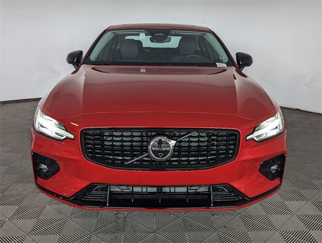 New 2024 Volvo S60 B5 Plus Dark Theme For Sale West Palm Beach FL | #VL0240319