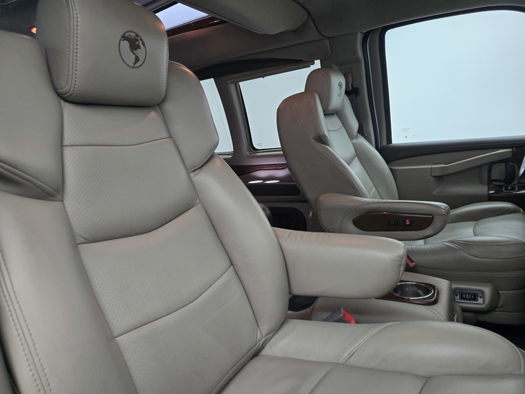 Pre-Owned 2020 GMC Conversion Van Explorer Limited SE RWD #U18144A ...