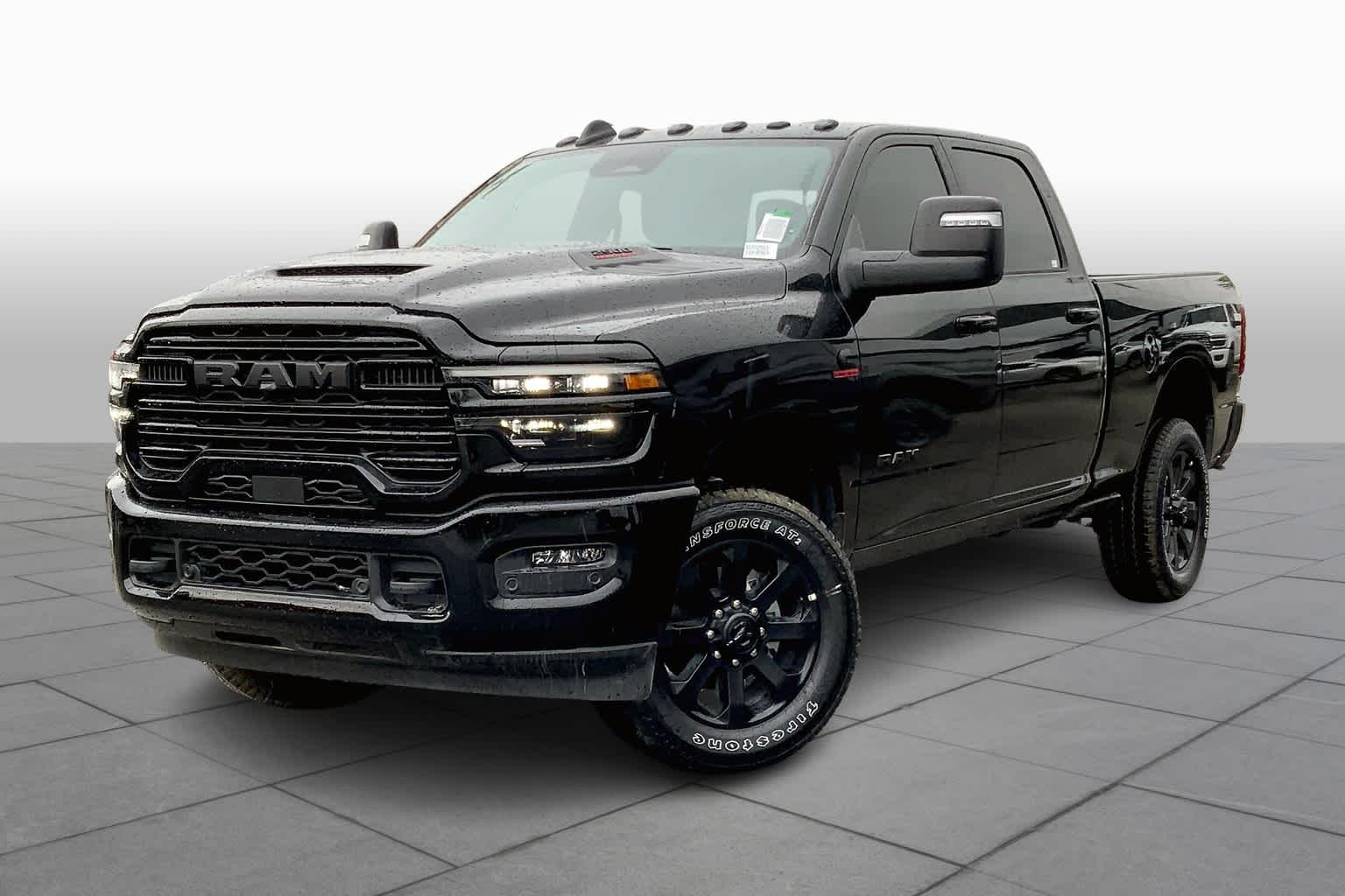 New 2025 RAM 2500 Laramie Crew Cab in Dallas #SG502563 | Dallas Dodge Chrysler Jeep Ram