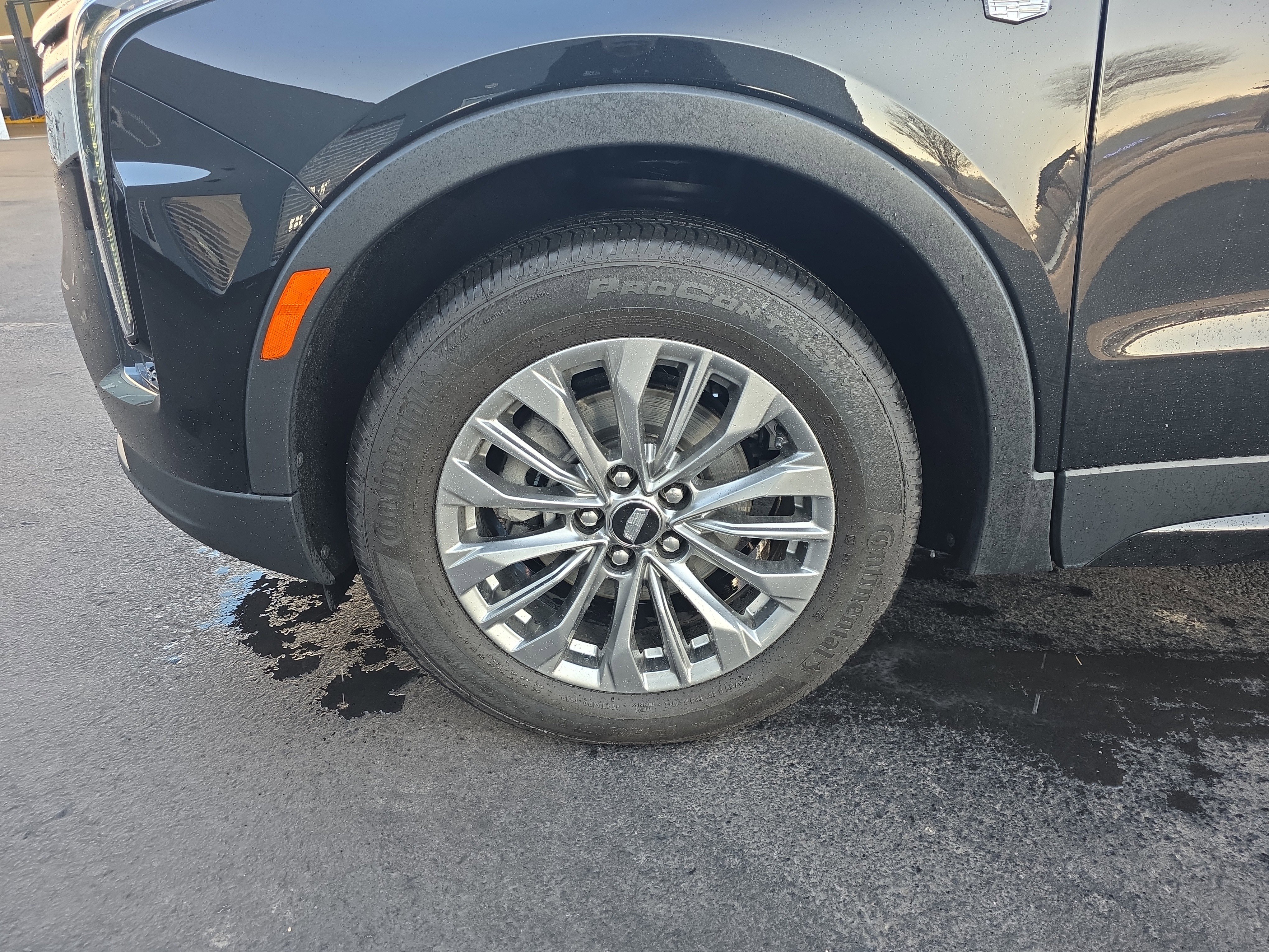 Pre-Owned 2024 Cadillac XT4 FWD Premium Luxury Sport Utility in O ...