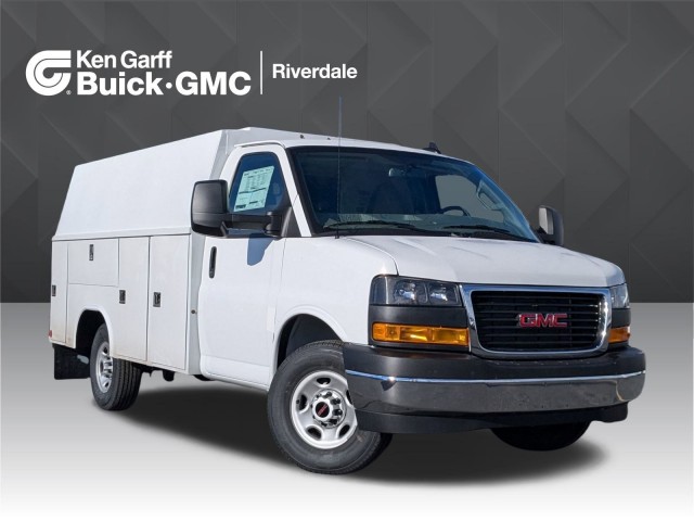 New 2025 GMC Savana Cutaway 3500 1WT Regular Wheelbase in Riverdale ...