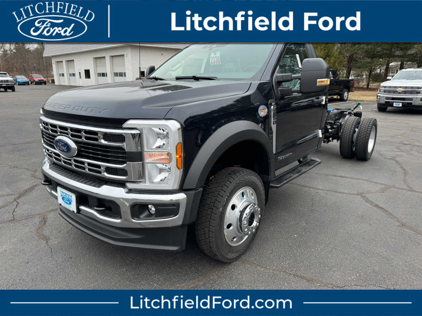 New 2025 Ford Super Duty F-550 DRW XLT Regular Cab Chassis-Cab in Litchfield #2338 | Litchfield Ford