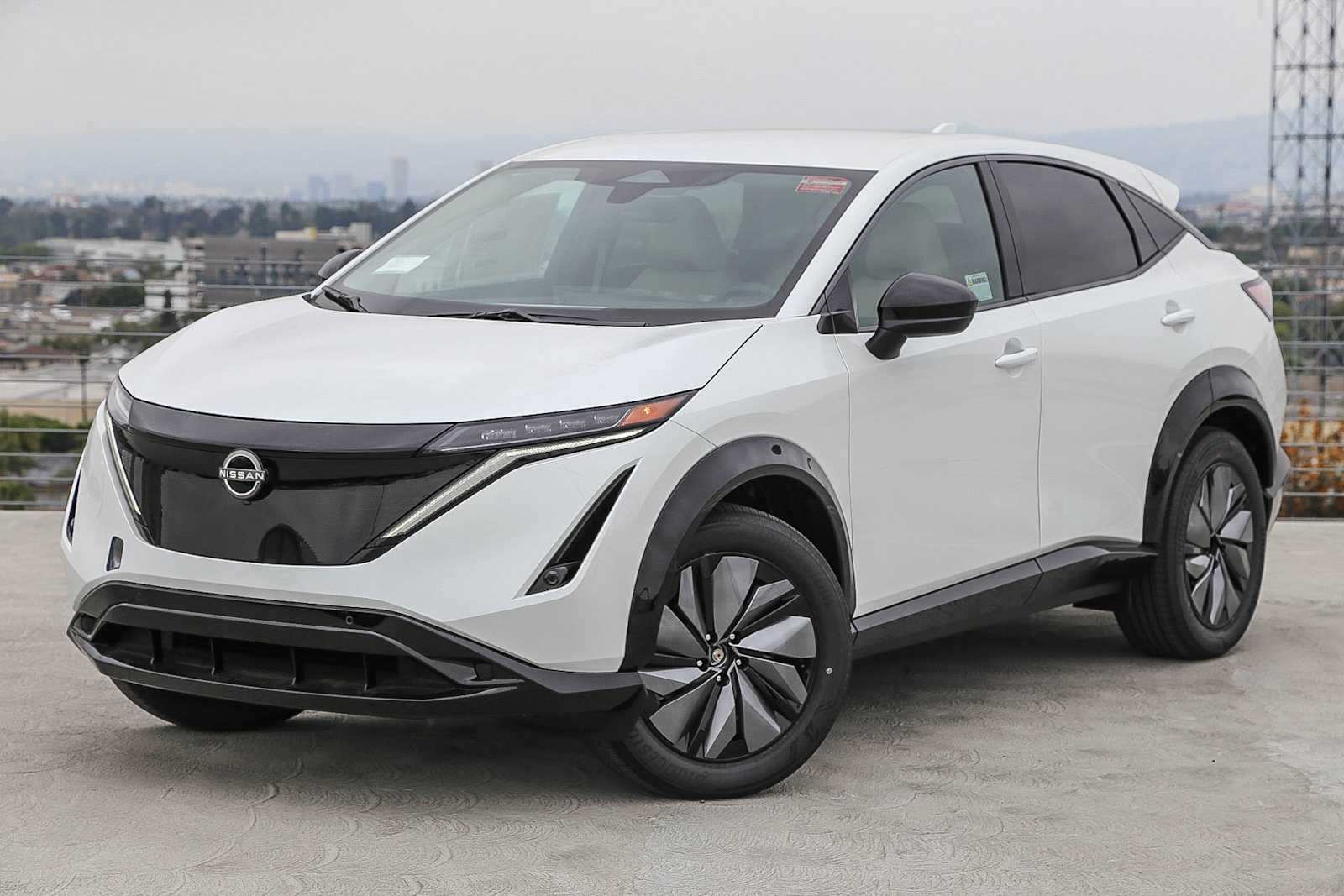 New 2025 Nissan Ariya ENGAGE Dual Motor e-4ORCE® AWD Electric Crossover ...