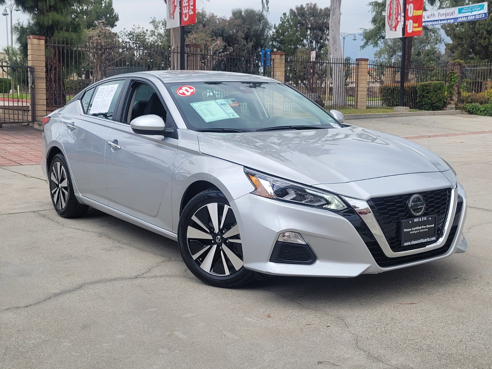 Nissan Altima Silver 2022