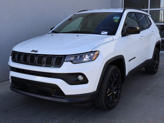 New 2025 Jeep Compass Latitude Utility in Yuma #27039 | Chapman Dodge ...