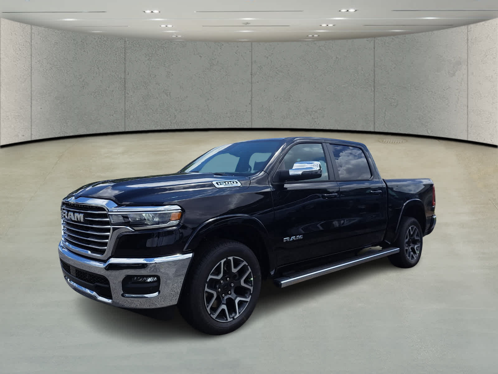 New 2025 RAM 1500 Laramie Crew Cab in Harvey #D559439 | Premier CDJR of ...