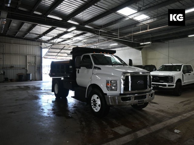 New 2025 Ford F-650-750 Base Regular Cab in Buena Park #MB250629 | Ken Grody Ford Orange County