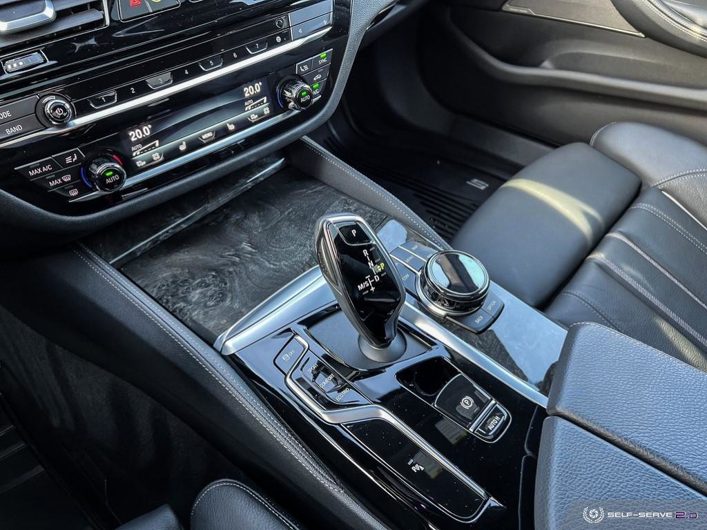 Pre-Owned 2022 BMW 5 Series 540i xDrive | PREMIUM ENHANCED PKG | REAR ...