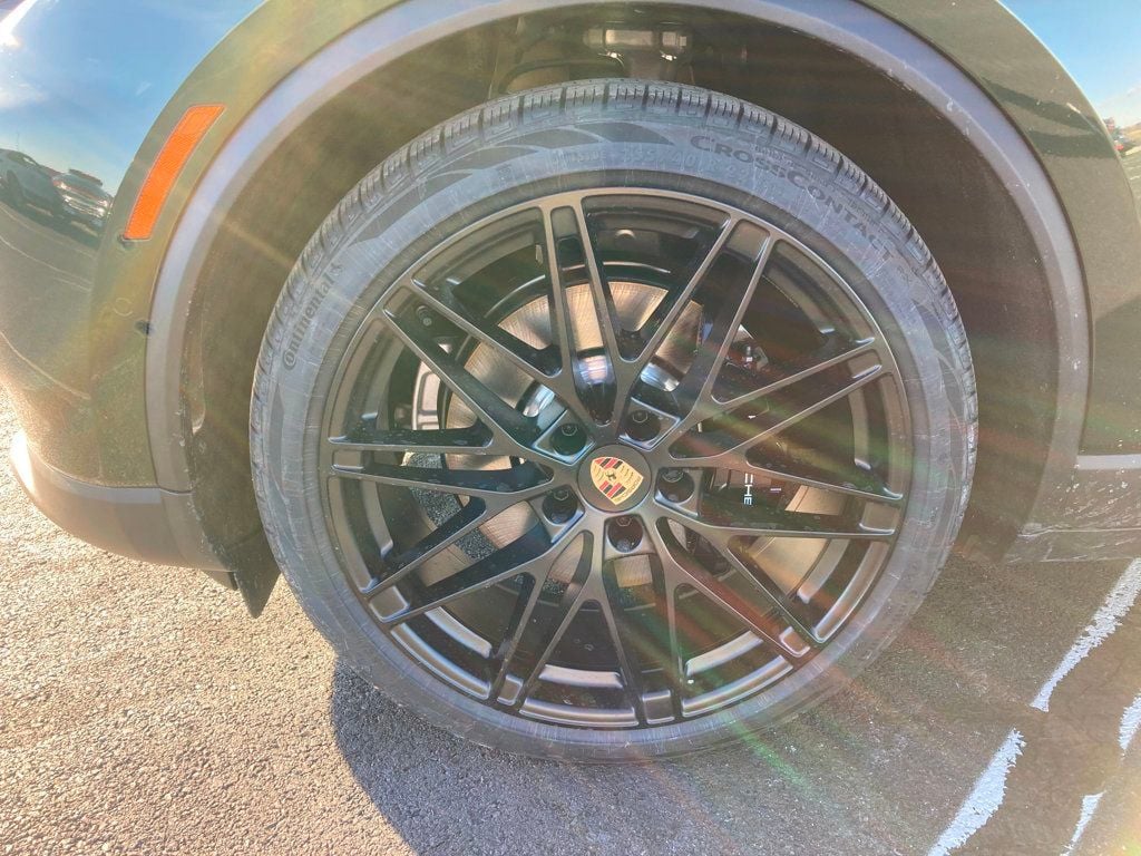 New 2025 Porsche Macan Electric 4S AWD SUV in Lancaster #P2649 ...