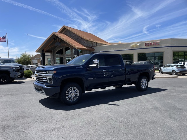 Pre-Owned 2022 Chevrolet Silverado 3500HD High Country 4D Crew Cab in ...