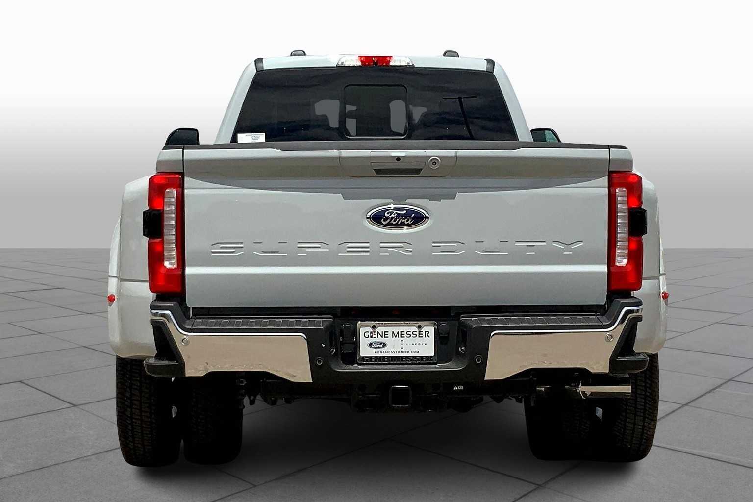 New 2025 Ford Super Duty F-350 DRW LARIAT Crew Cab Pickup in Amarillo #SEC82863 | Gene Messer ...