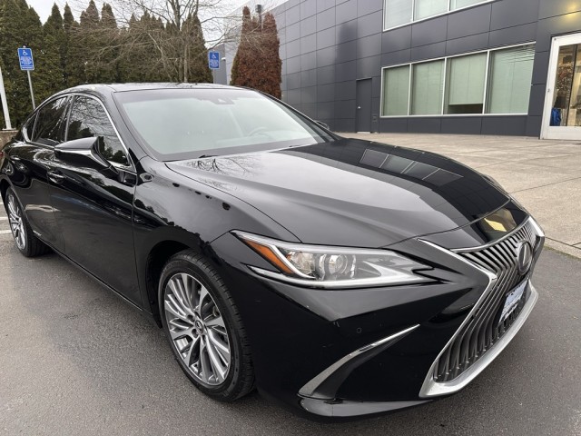 Pre-Owned 2020 Lexus ES 300h 4D Sedan in Portland #PW19021A | Tonkin Mazda of Portland | Ron ...
