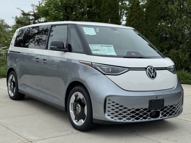 New 2025 Volkswagen ID. Buzz Pro S Plus 4D Passenger Van in Falmouth # ...