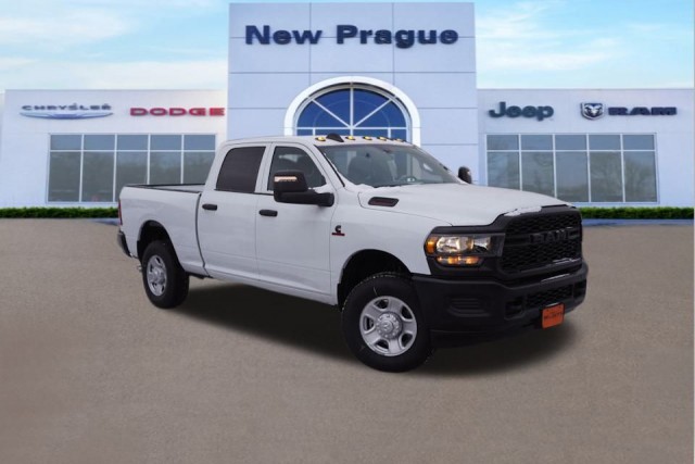 New 2024 RAM 3500 Tradesman Crew Cab in ROSEVILLE #ND437166 | Jeff Belzer Roseville CDJR